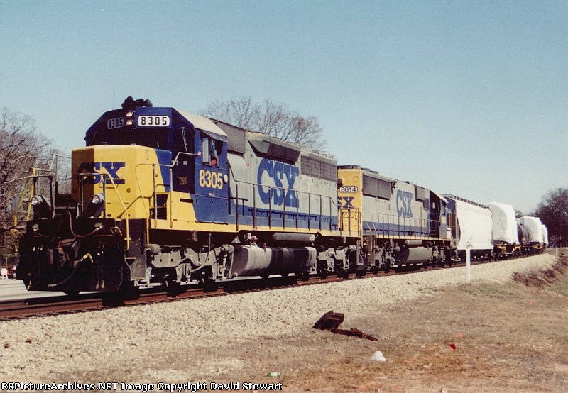 Q615/CSX 8305